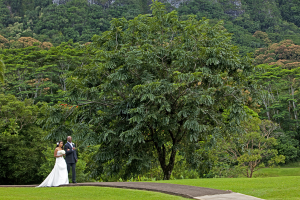 myah + jaime irick : honolulu : hawaii - chrissy lambert photography